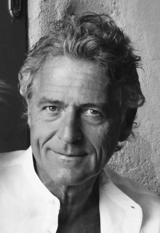 L’astigiano Roberto D’Angelo presenta il romanzo esordiente “Il ...